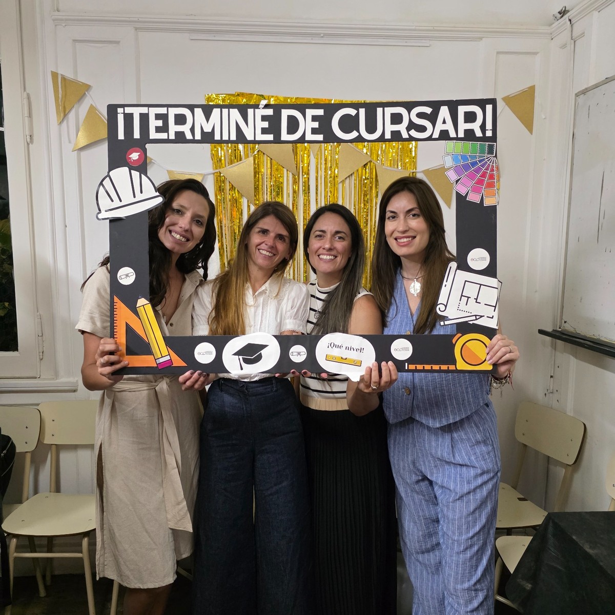 Fin de año 2025 - Brindis EAD!